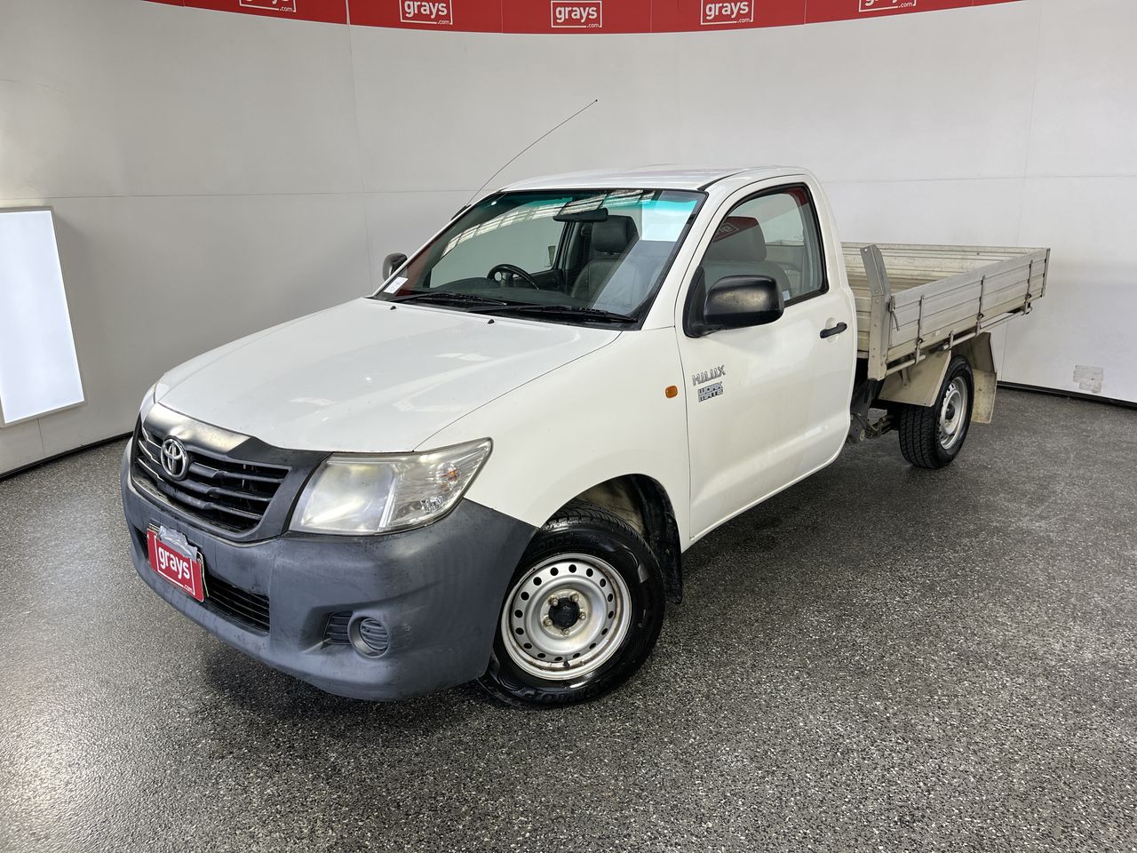 Ex-Corp 013 Toyota Hilux 4X2 WORKMATE TGN16R Man Cab Chassis