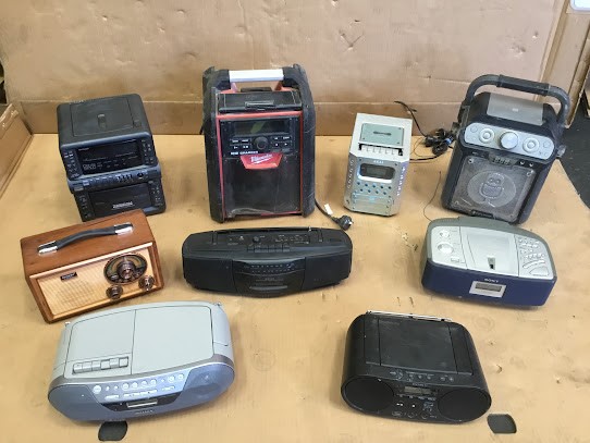 Sony CFD-S05 CD Player&Milwaukee M18 Radio&AKAI Recorder/Stereo System ...