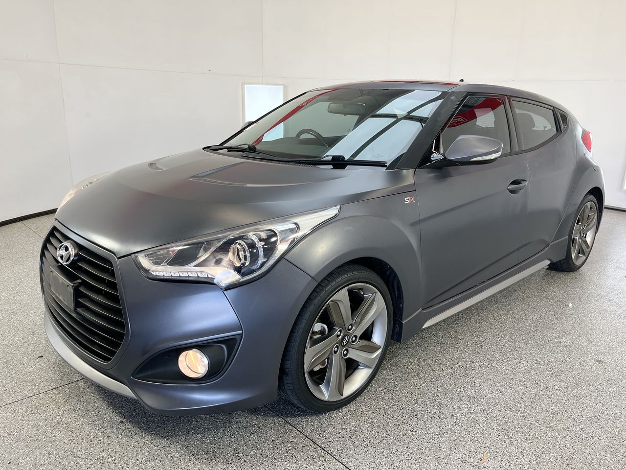 2013 Hyundai Veloster SR TURBO FS Manual Coupe Auction (0001-50513616 ...