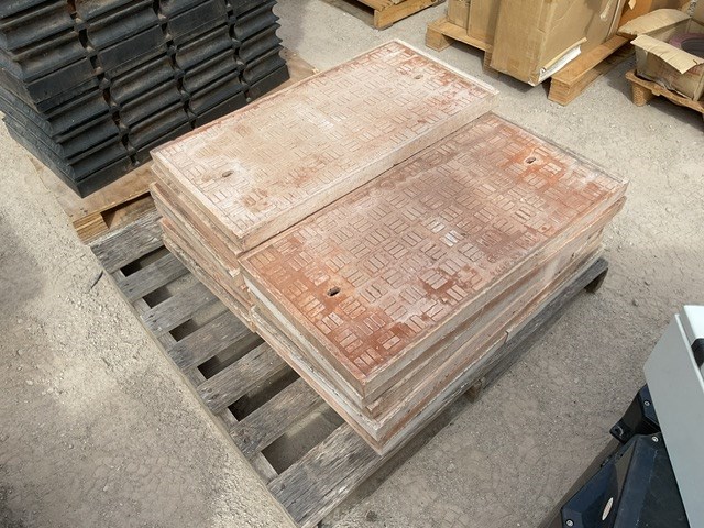 13x ACO Polycrete Pit Covers Auction (0107-9057140) | Grays Australia