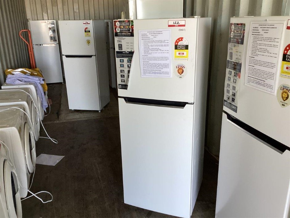 CHIQ 216 Litre Fridge/Freezer Auction (0122-7055791) | Grays Australia
