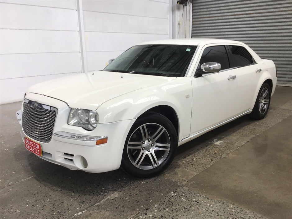 Chrysler 300C LE Automatic Sedan Auction (0001-10910122) | Grays Australia