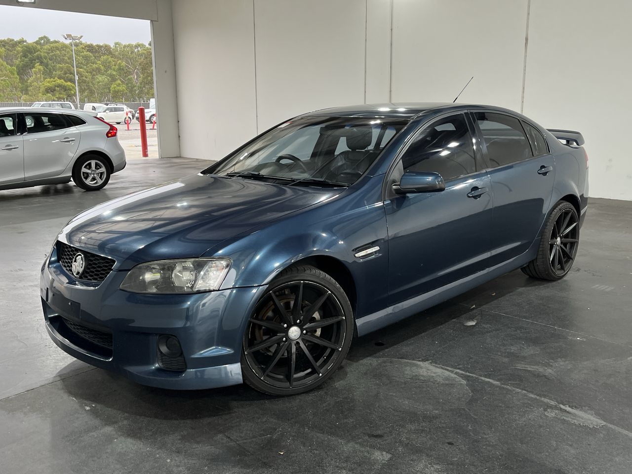 2011 Holden Commodore SV6 VE Manual Sedan Auction (0001-21043727 ...