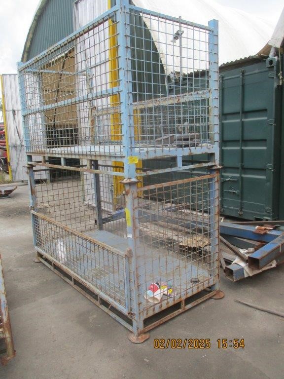 2 x Steel Cages Auction (0050-7056143) | Grays Australia