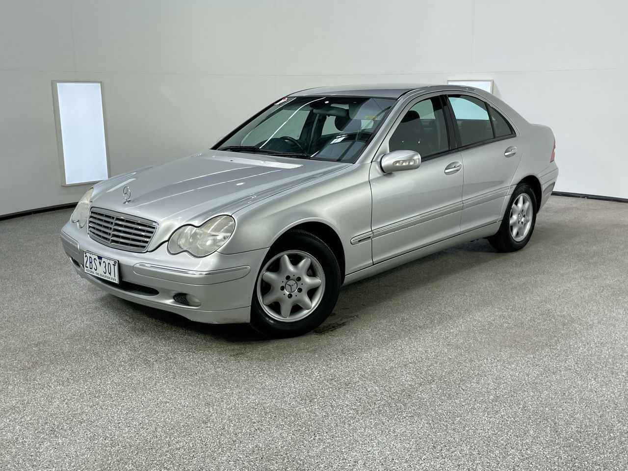 2003 Mercedes Benz C200 Kompressor Classic W203 Automatic Sedan Auction ...