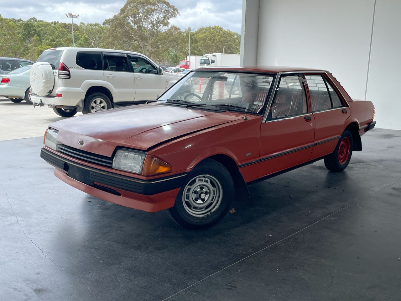 1983 Ford Falcon GL Manual Sedan Auction (0001-21044496) | Grays Australia