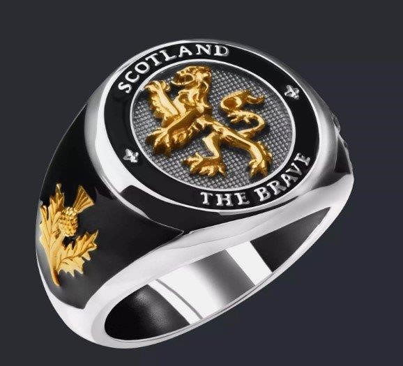 Scottish Lion & Thistle Signet Ring in 925 Silver w/ 18K Gold-Plated ...