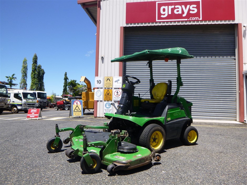 John Deere 1570 Ride On Lawn Mower Auction (0002-8019995) | Grays Australia