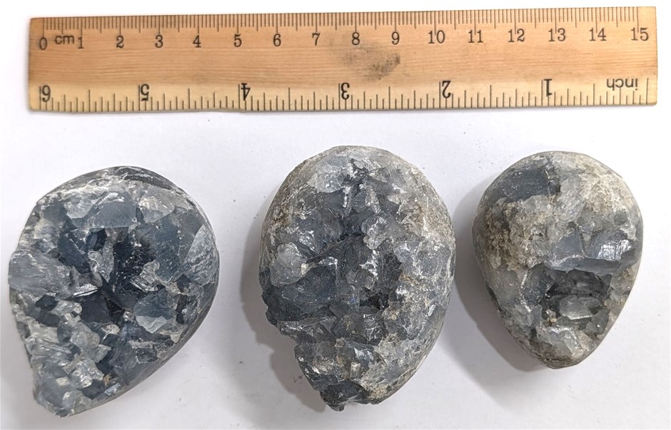 520 Grams Celestite Mineral Specimen Crystals From Madagascar Auction ...