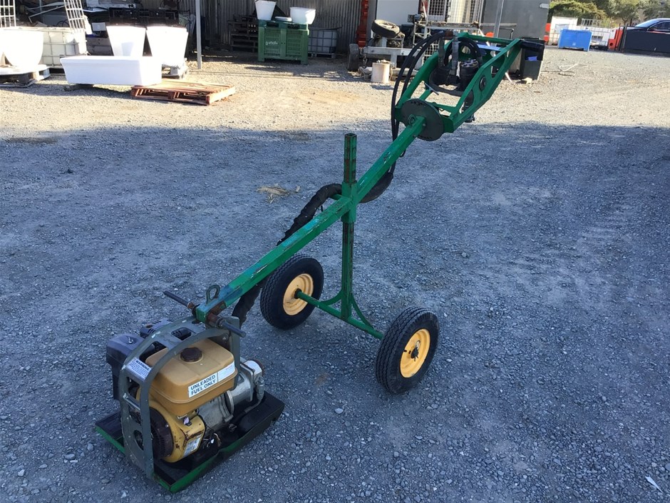 Red Roo Hydraulic Post Hole Digger Auction (0003-3032539) | Grays Australia