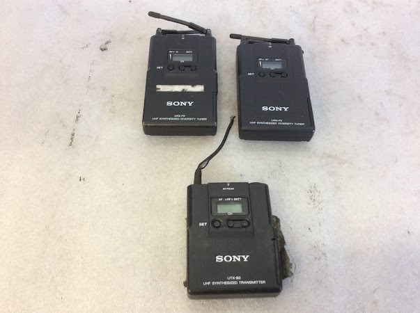 Sony URX-P2 UHF Tuner&UTX-B2 UHF Synthesized Transmitter (Lot of 3) Auction (0040-2566663 ...