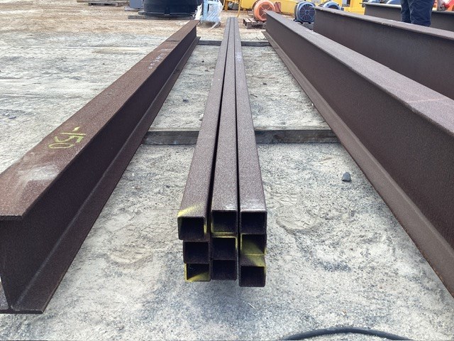 Approx 9 Lengths Of Square Tube Box Steel Auction (0151-9057388 ...