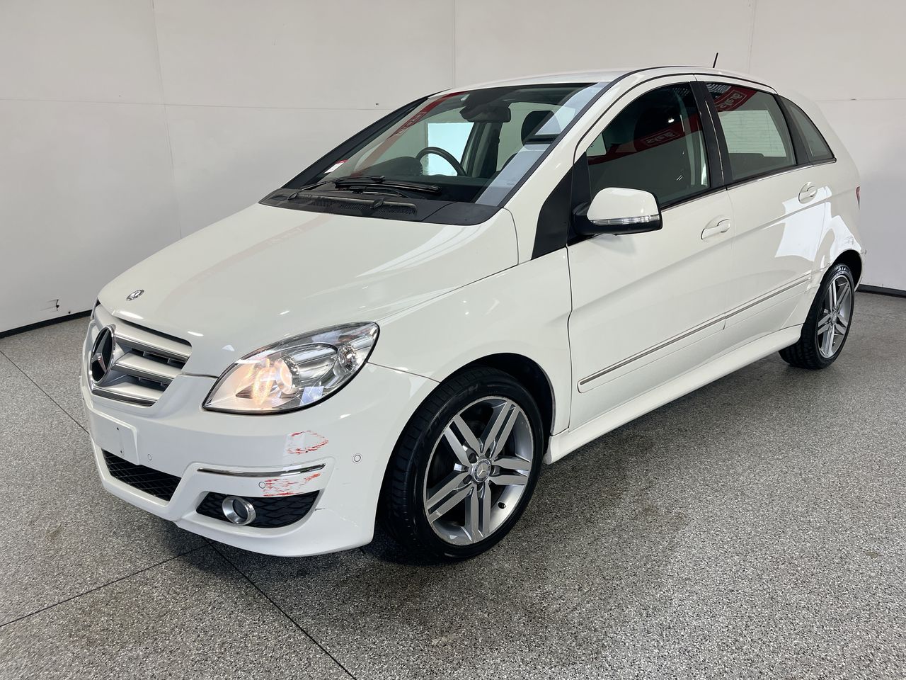 2011 Mercedes Benz B180 W245 CVT Hatchback Auction (0001-50711646 ...