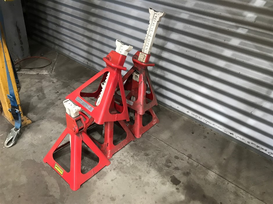 5x Steel Jack Stands Auction (0172-3032825) | Grays Australia