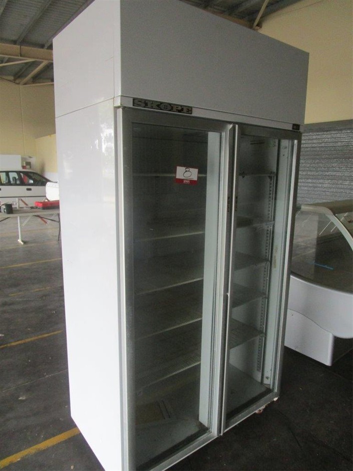 Skope TME 1000-H 2 Glass Door Upright Fridge Auction (0008-7057188 ...