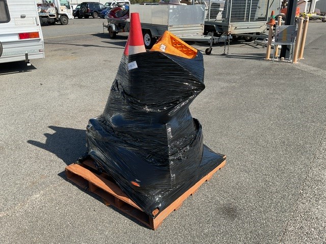 Pallet of Safety Cones Auction (0005-9058727) | Grays Australia