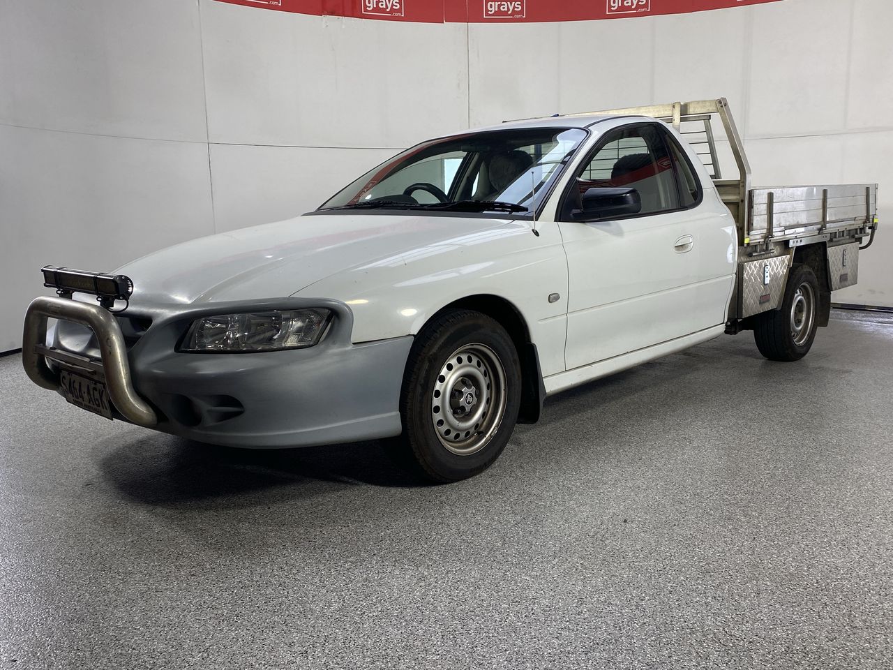 2005 Holden Commodore One Tonner VZ Automatic Cab Chassis Auction (0001 ...