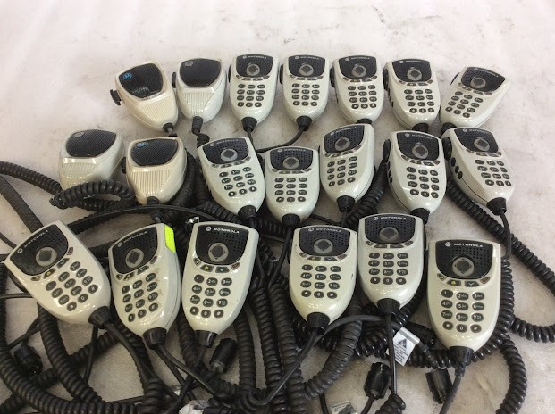 Motorola Keypad Microphone/Palm Microphone (Lot of 20) Auction (0021 ...