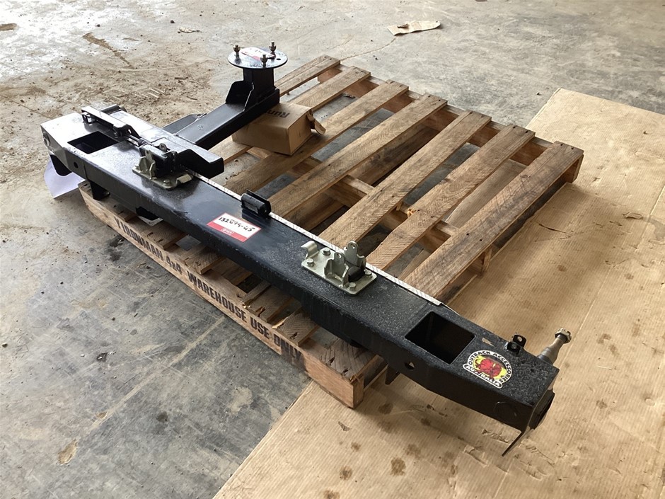 Outback Access Rear Bar-Toyota Auction (0045-7057484) | Grays Australia