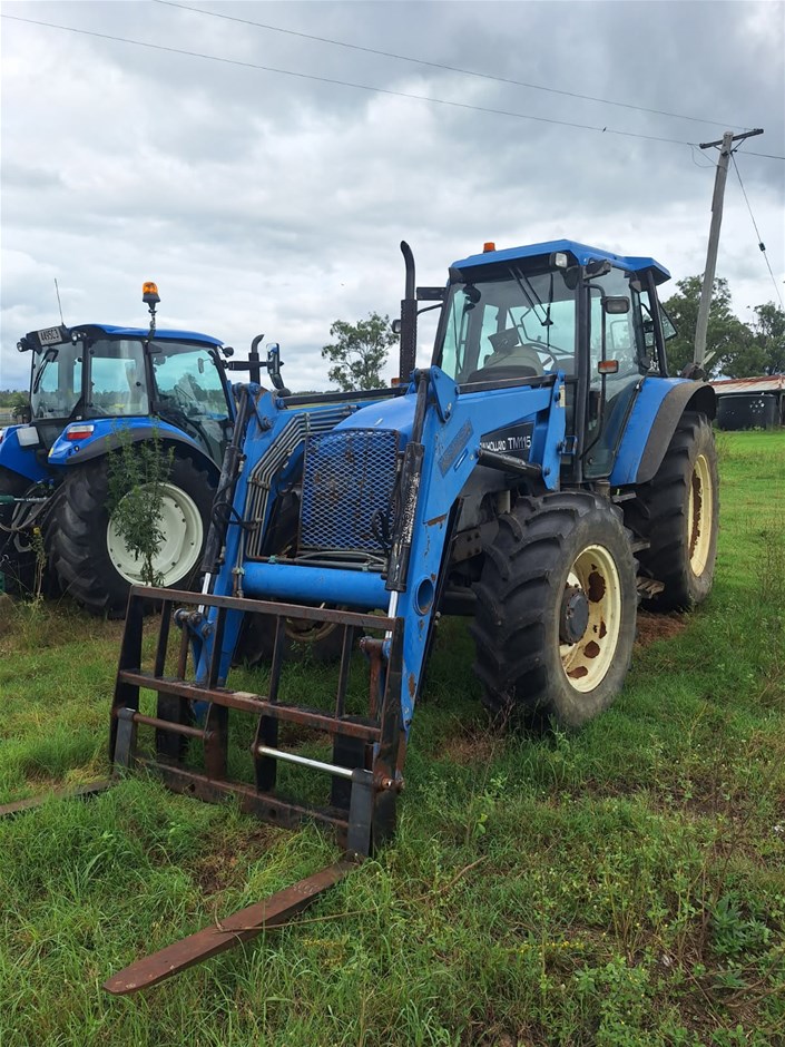 2001 New Holland TM115 Tractor Auction (0068-7057114) | Grays Australia