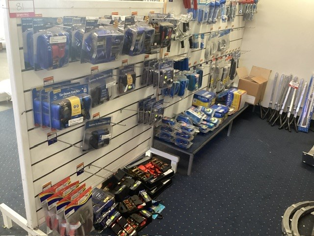 Various Types Of Ratchet Straps, Hand Winches, Jockey Wheels & Winch ...
