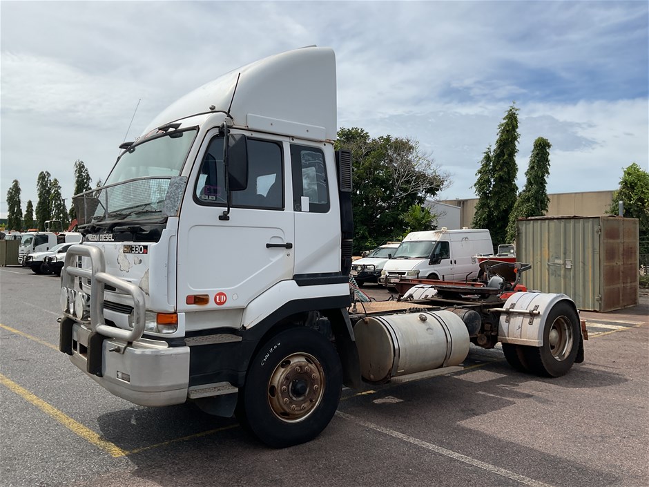 2002 UD CK330 4 x 2 Prime Mover Truck Auction (0001-8020289) | Grays ...
