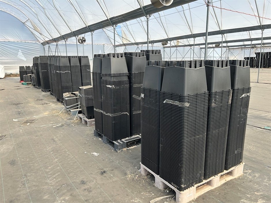 Large pots black, square nursery pots for growing with insert bottom ...