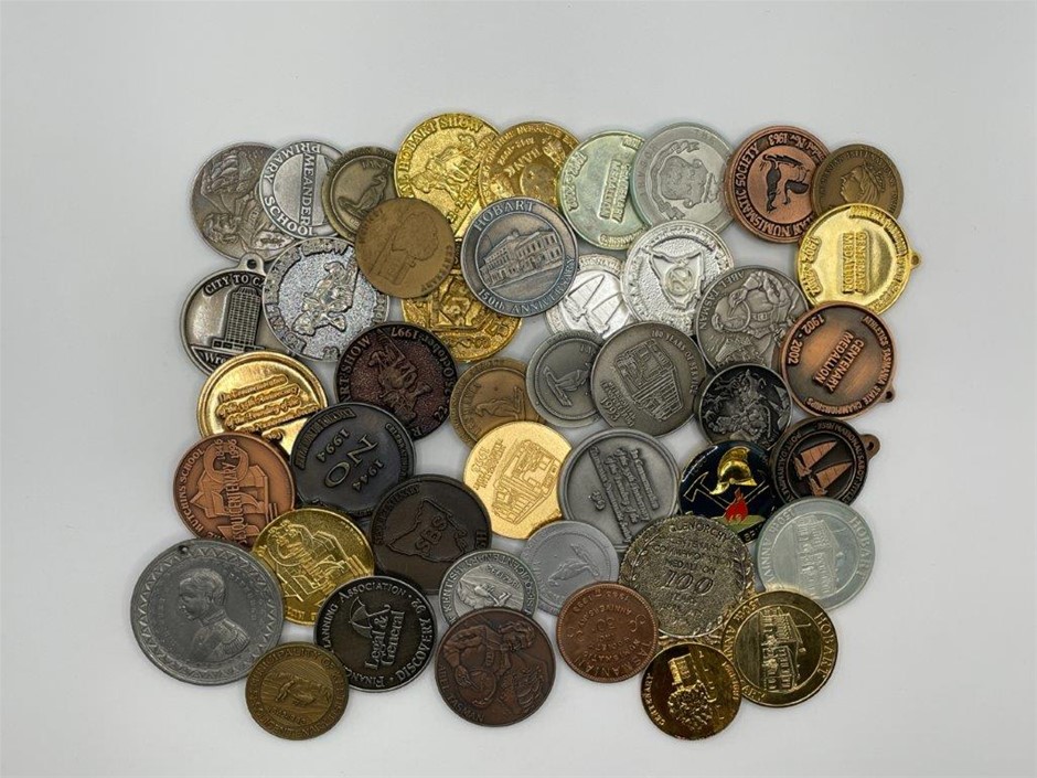 Approx. 44x Assorted Australian Commemorative Tokens and Medals Auction ...