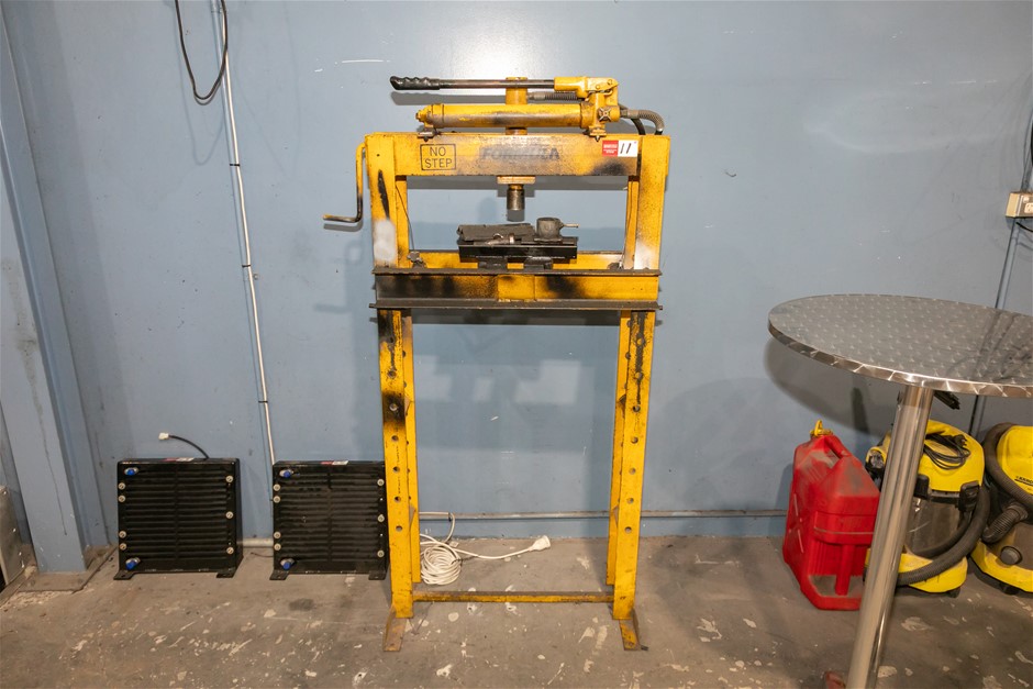 Formula Hydraulic Shop Press Auction (0011-5059684) | Grays Australia