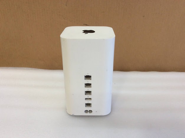 Apple AirPort Time Capsule (5th Gen) A1470 Router Auction (0025-2568335 ...