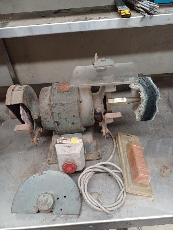 GMF Bench Grinder Auction (0065-5059901) | Grays Australia