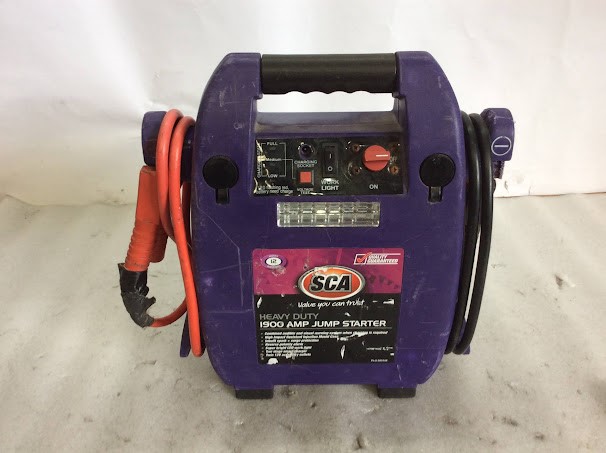 SCA Heavy DUTY 1900 AMP Jump Starter Auction (0004-2568724) | Grays ...