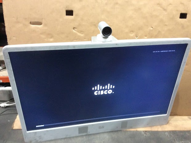 Cisco TelePresence MX300 G2 TTC60-19 Video Conferencing System Auction ...