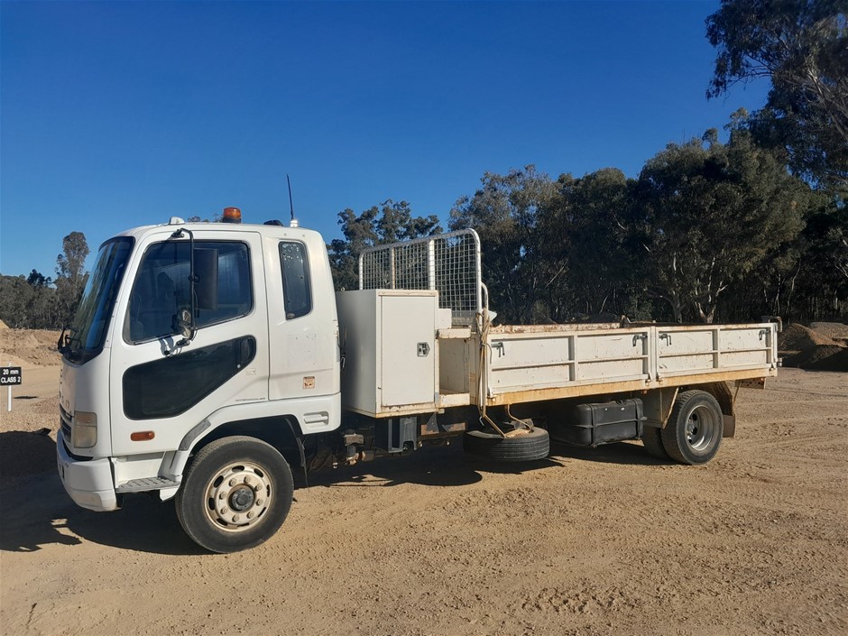 2009 Mitsubishi Fuso Fighter 8 4 x 2 Tipper Truck Auction (0001-3033543) | Grays Australia