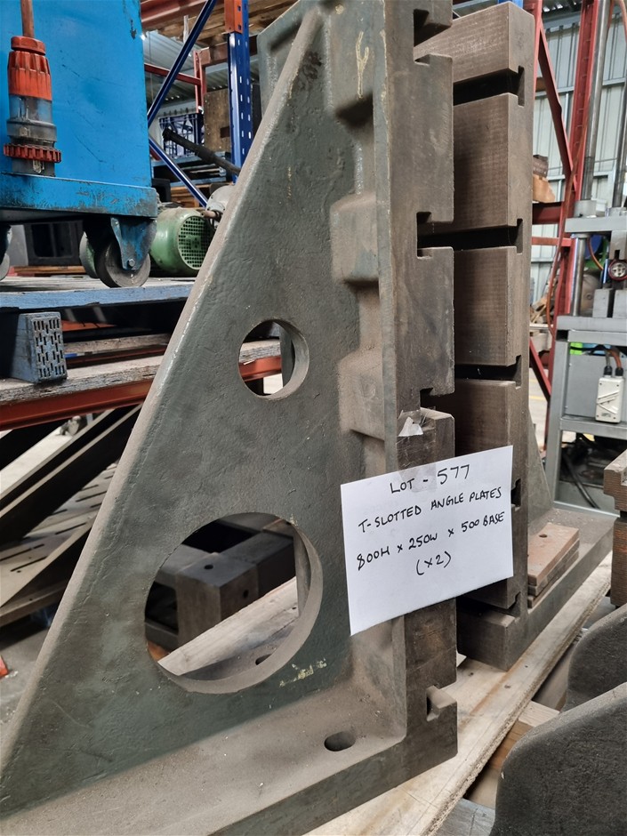 T Slotted Angle Plates, Qty x 2 Auction (0577-8020399) | Grays Australia