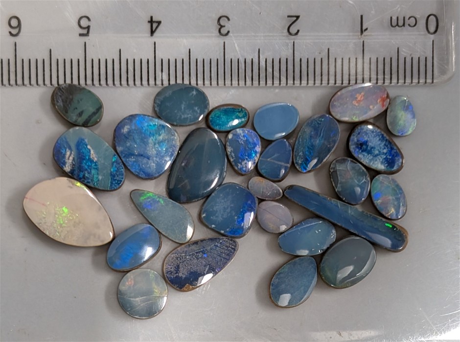 30 Carats Opal Doublet Gemstones Auction (0032-2568879) | Grays Australia
