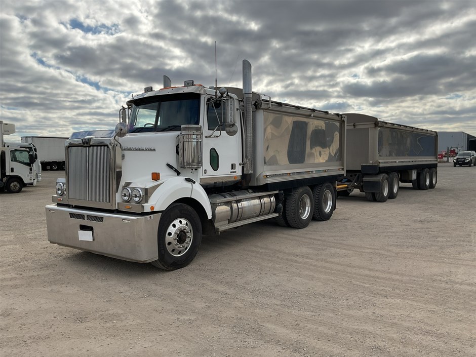 2018 Western Star 4800 FS2 Tipper Truck with 2018 BTE DOG 4 Tipper ...