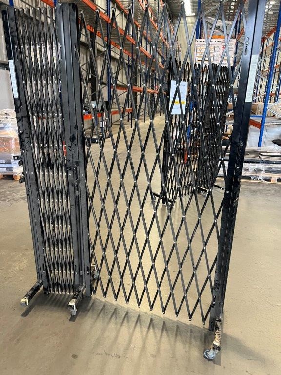 Foldable Security Gates Auction (0055-5059998) | Grays Australia