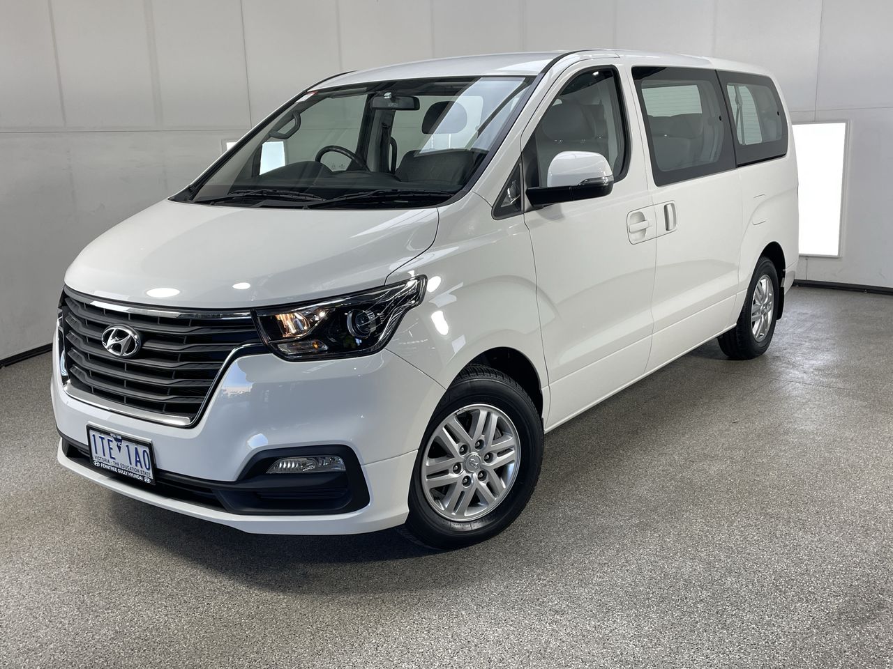 2020 Hyundai iMAX Active TQ II Turbo Diesel Automatic 8 Seats People ...