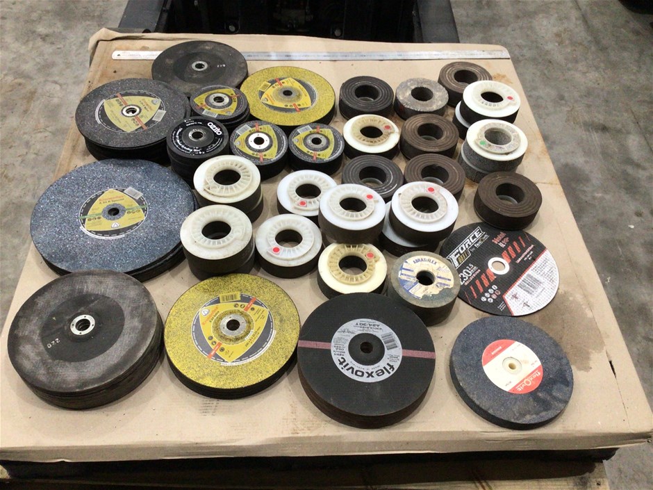 Pallet of Assorted Grinding Discs Auction (0030-5060097) | Grays Australia