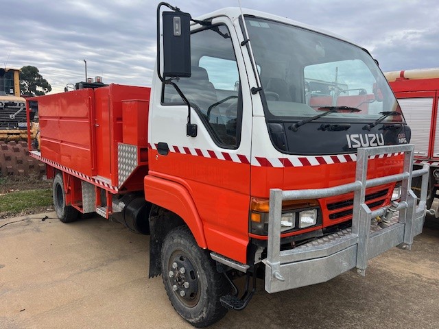 1997 Isuzu NPS S66 Ex RFS Truck Auction (0001-5060065) | Grays Australia