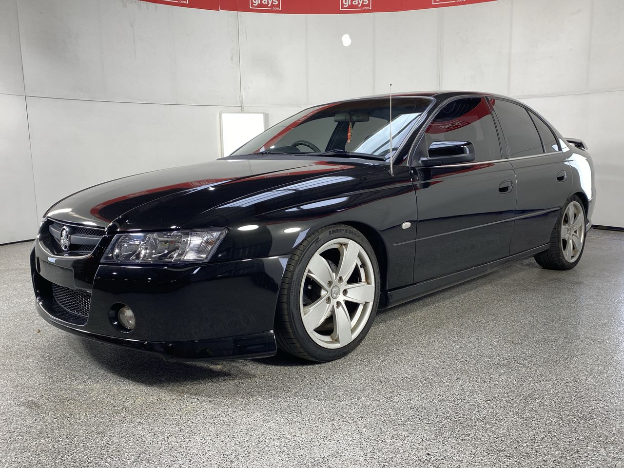 2004 Holden Commodore SV8 VZ Automatic Sedan Auction (0001-60048037 ...