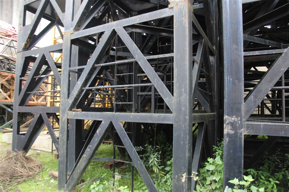 Favco Crane Tower Section Auction (0158-5059853) | Grays Australia