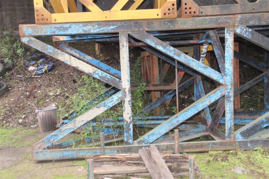 Favco 250 Crane Tower Section Auction (0184-5059853) | Grays Australia
