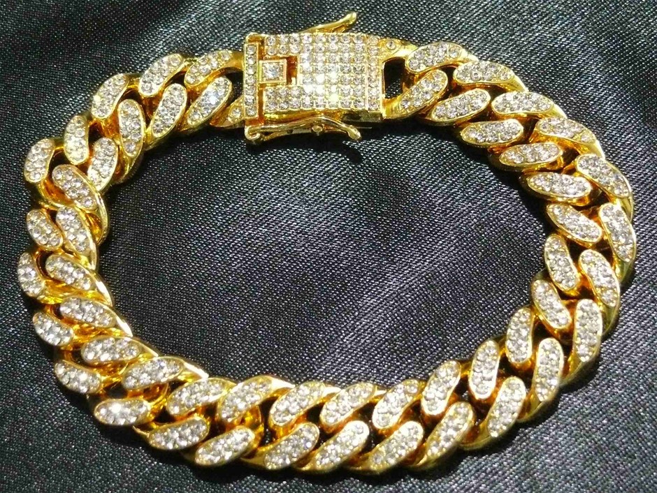 Solid Heavy 24ct. GP Ladies Bracelet (21cm(L), 49 Grams) with double ...