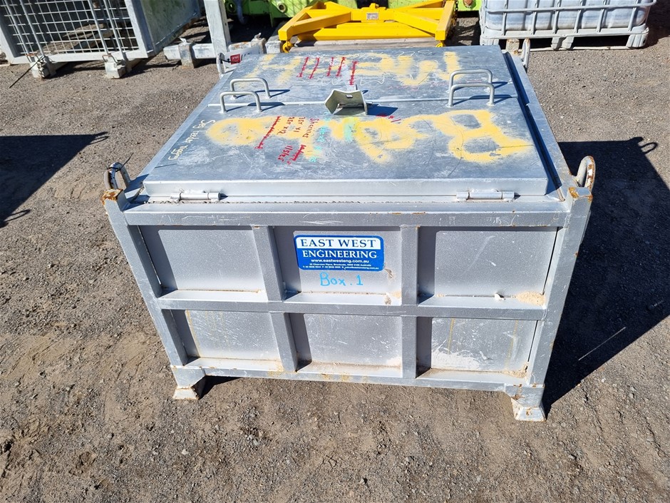 Lifting Equipment with Storge Stackable Stillage Auction (0353-5060037) | Grays Australia