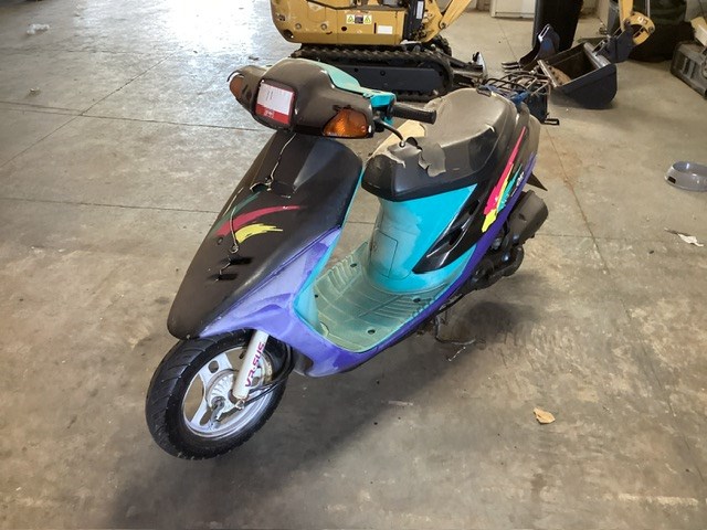 1992 Honda Dio SR Motorcycle Auction (0122-3033596) | Grays Australia