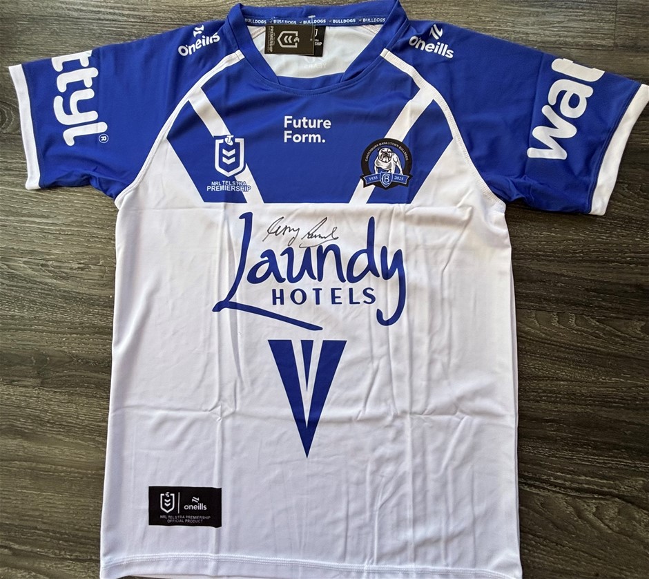 TERRY LAMB SIGNED BULLDOGS JERSEY Auction (0007-2569639) | Grays Australia
