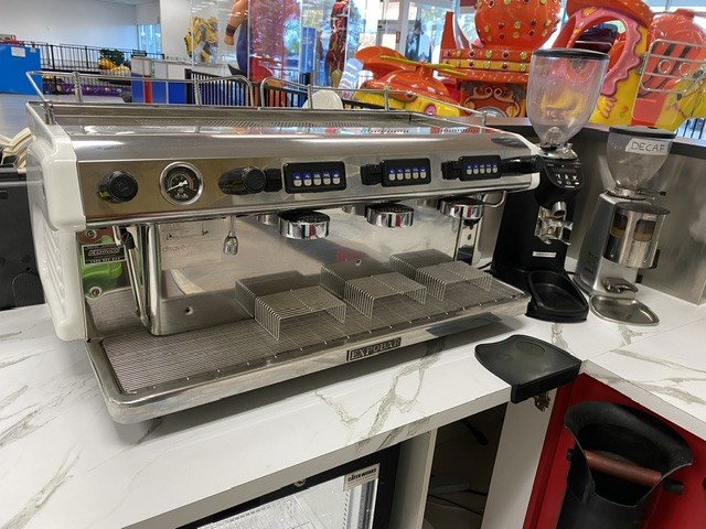 Expobar MegaCrem Espresso Coffee Machine Auction (0014-8020561) | Grays ...