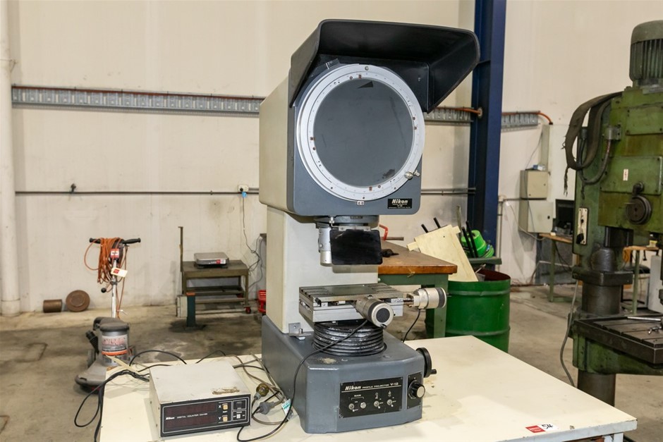 Nikon V-12 Profile Projector with Table Auction (0054-5060151) | Grays ...